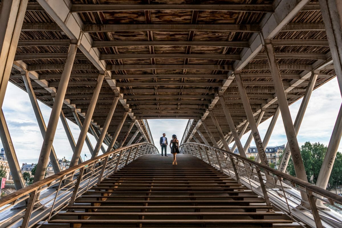 Paris Engagement Photos: Locations, Poses & Expert Tips