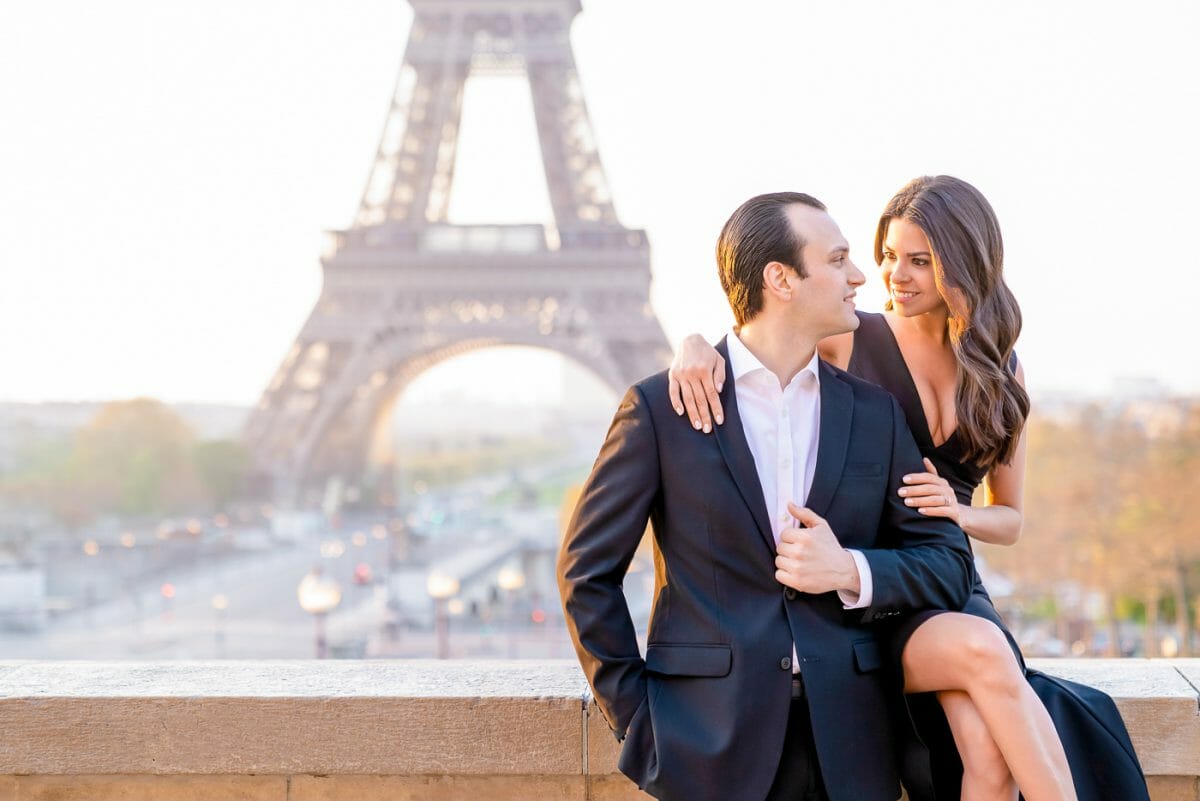 Paris Engagement Photos: Locations, Poses & Expert Tips